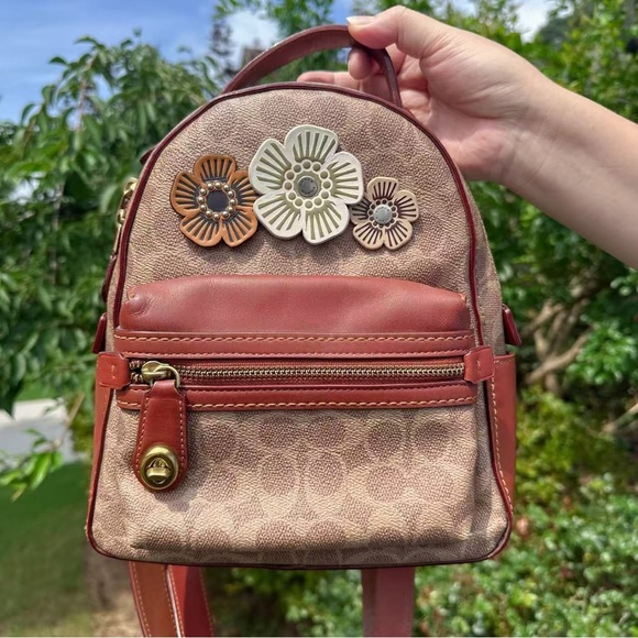 Coach | Bags | Coach Campus Backpack 23 In Signature Canvas With Tea ...